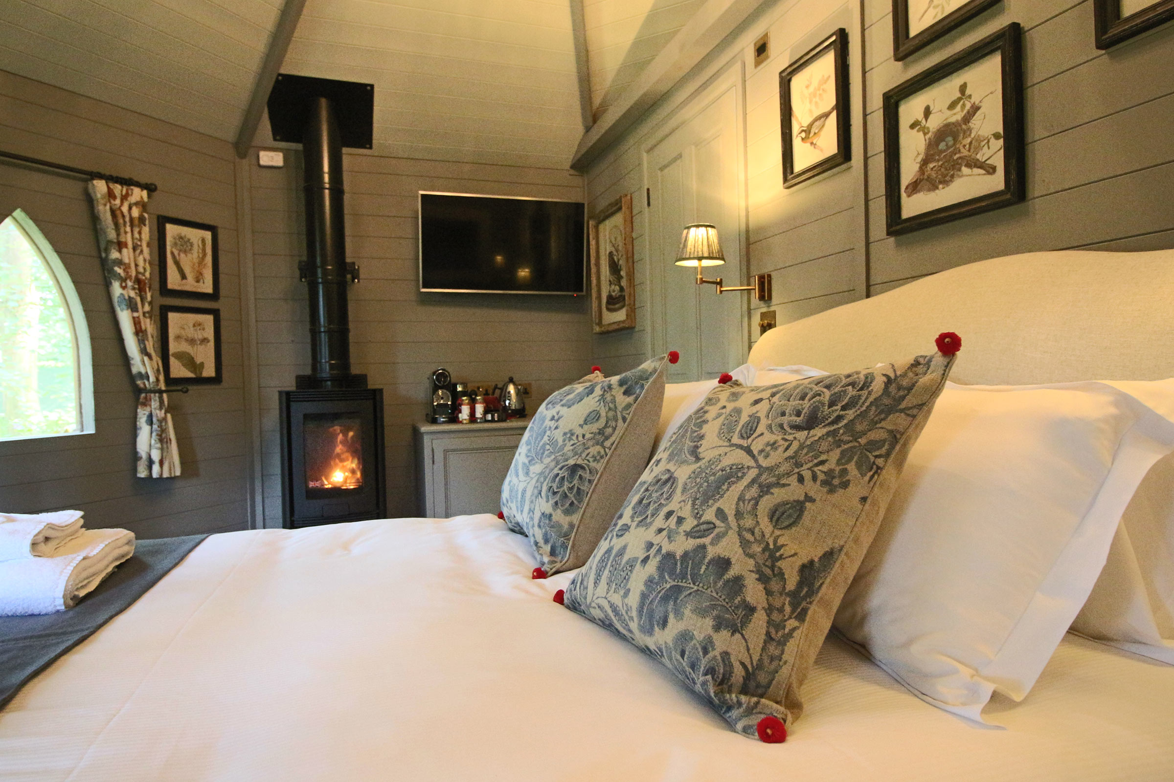 Forest Hideaway Short Breaks In Kent - Natural Retreat | The Aspinall ...